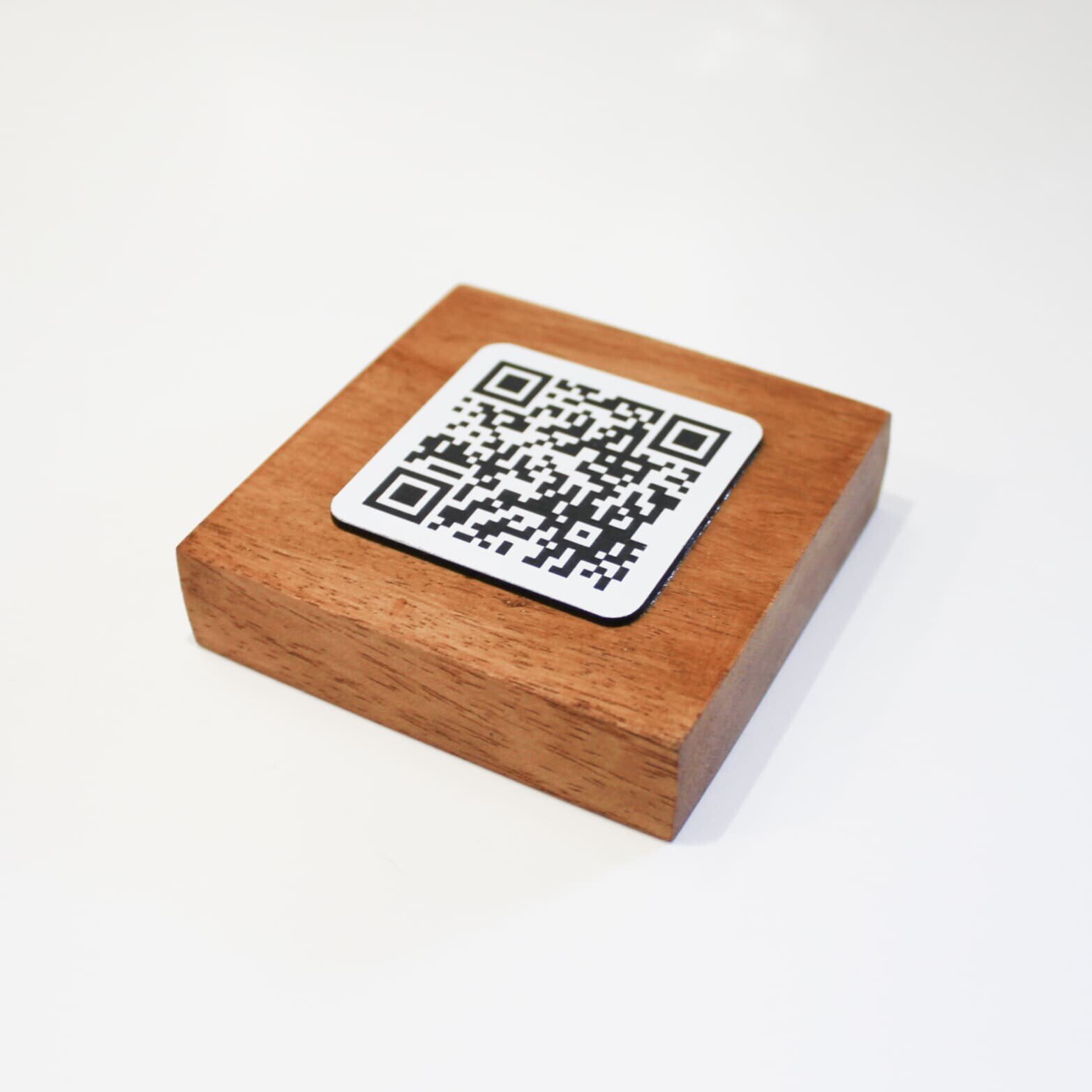 Taco QR madera Pino XL | AVOCATY